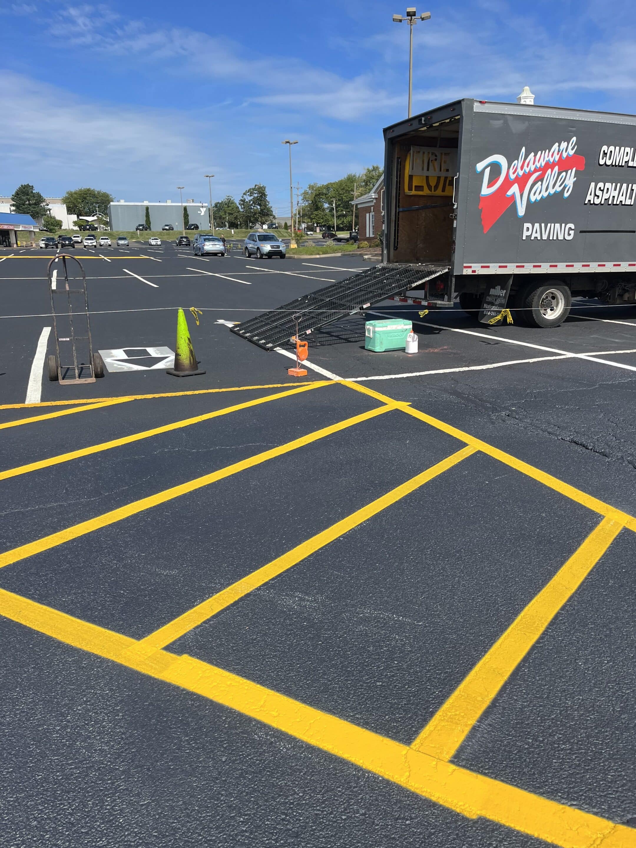 CRE Shopping Center - Seal coat / Line Stripe | Delaware Valley Paving